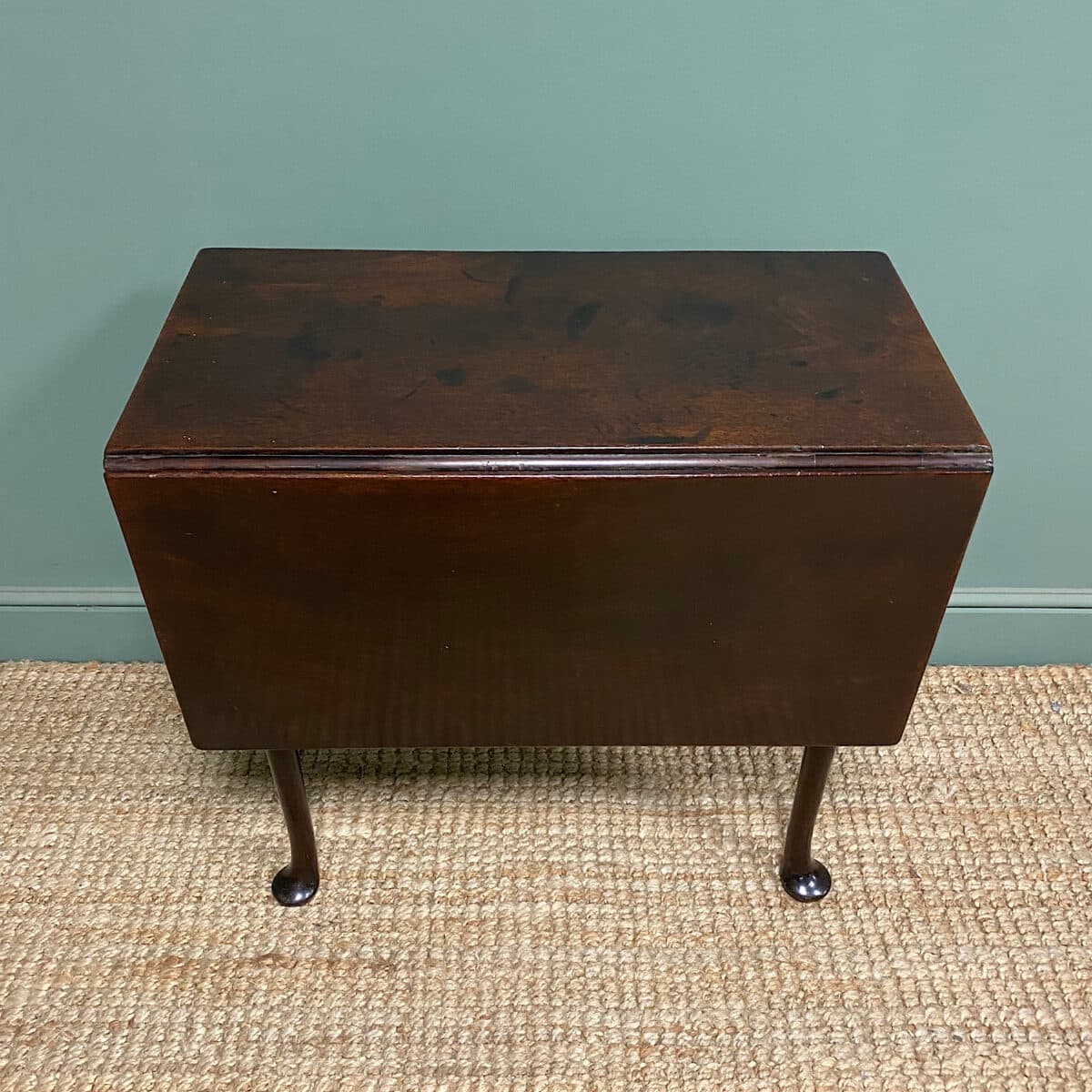 Georgian Mahogany Drop Leaf Antique Side Table - Antiques World