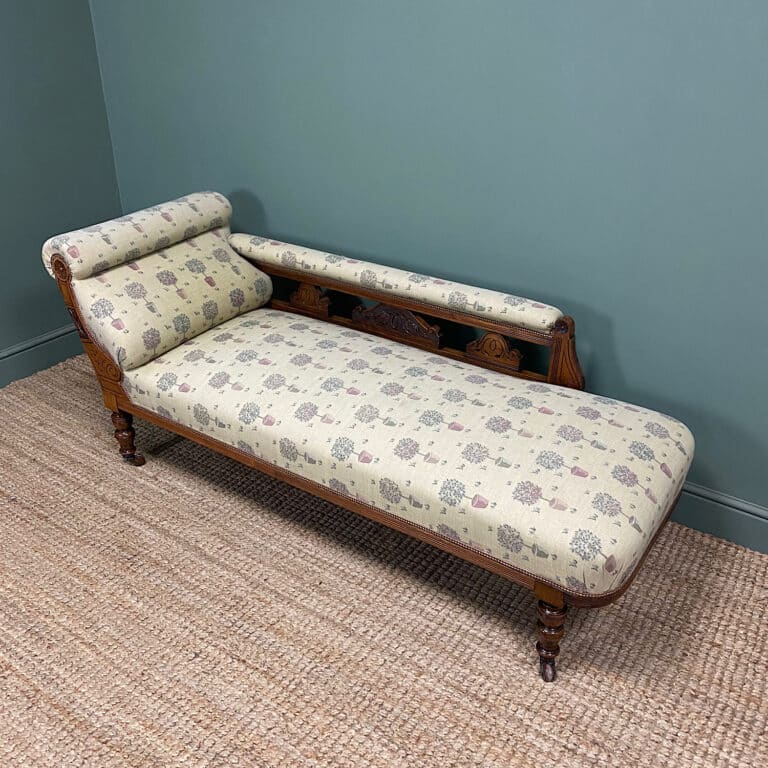 Victorian Walnut Antique Chaise Longue - Antiques World