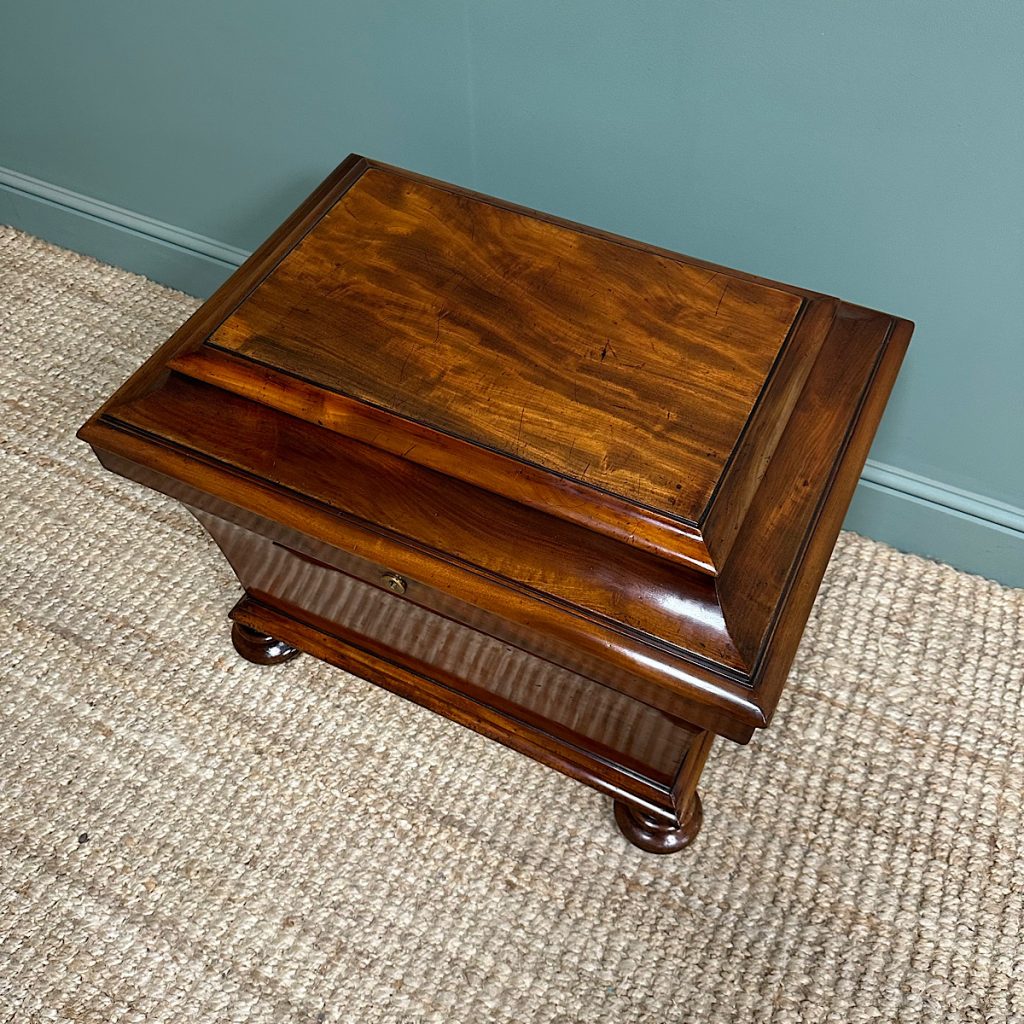 Superb Quality Regency Antique Cellarette / Wine Cooler - Antiques World