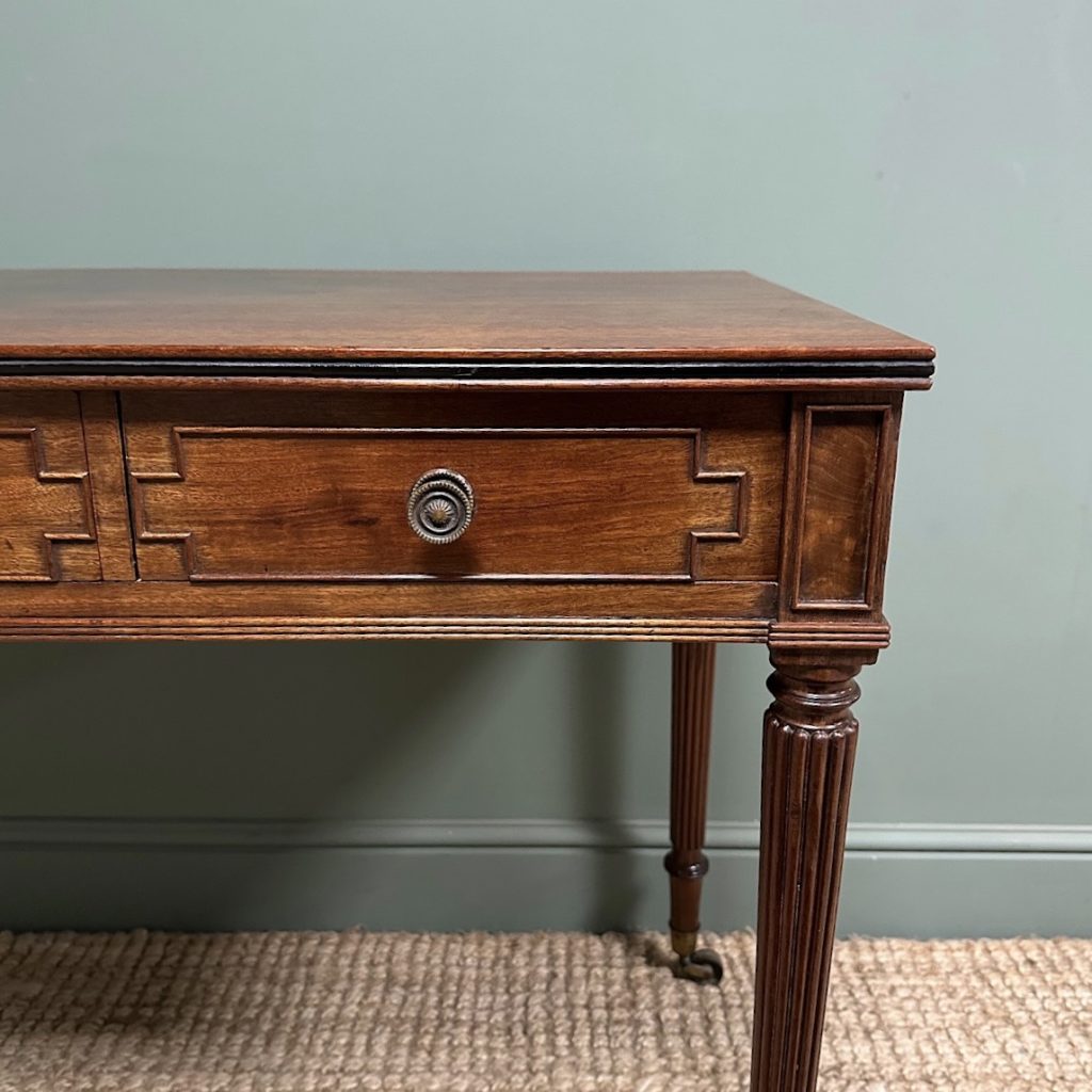 Quality Gillows Design Large Antique Writing Table - Antiques World