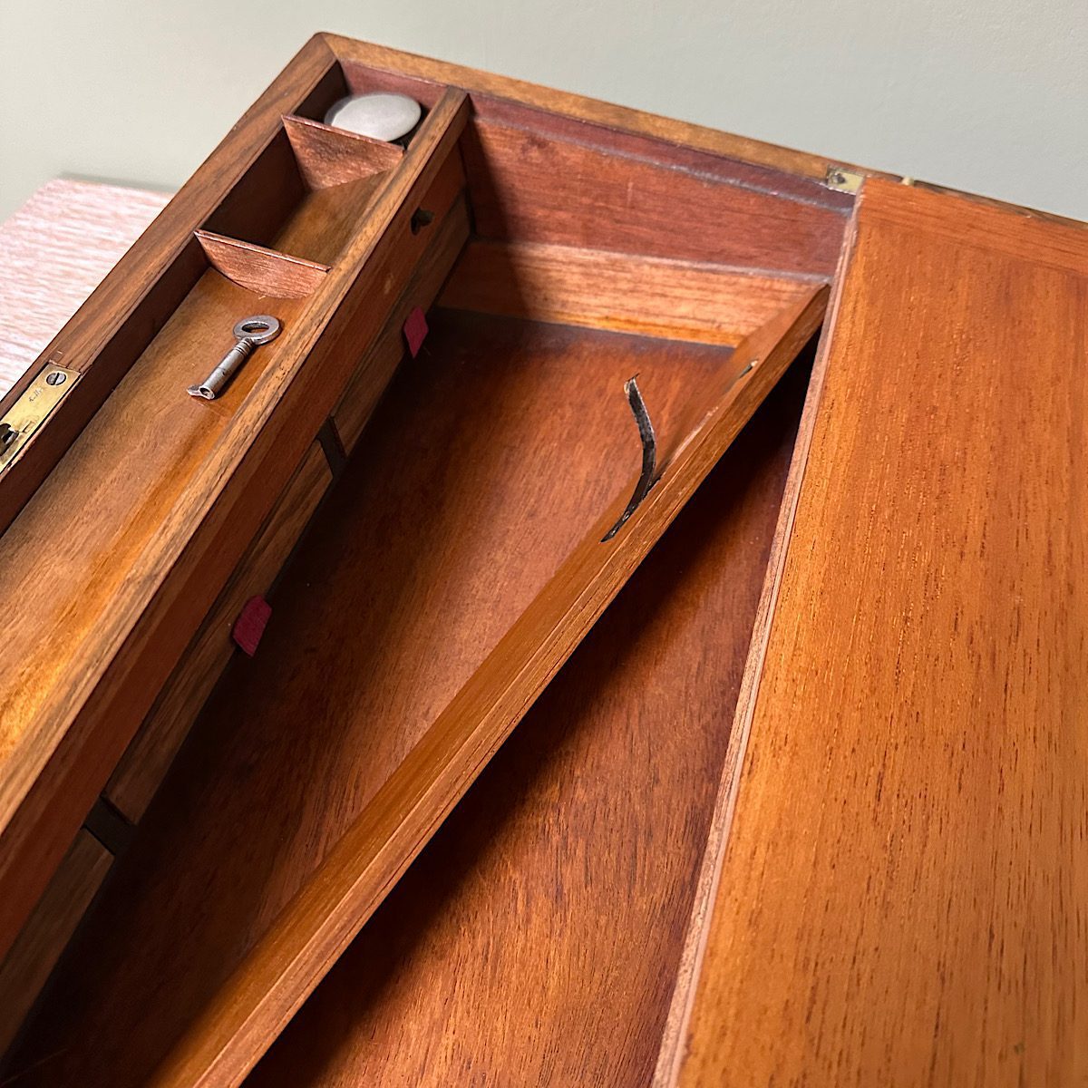 Stunning Walnut Antique Victorian Writing Slope - Antiques World