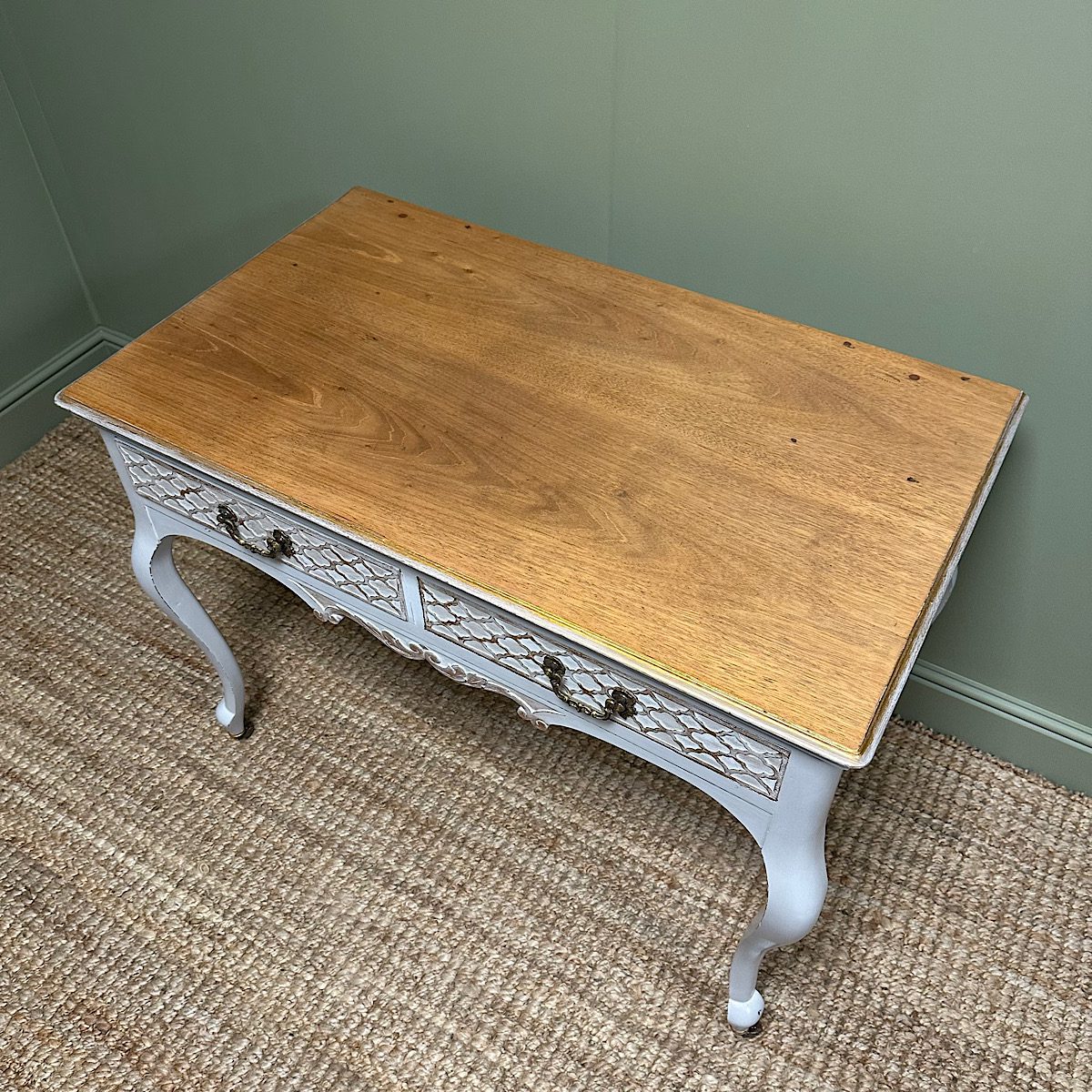 Antique Tables For Sale - Antiques World