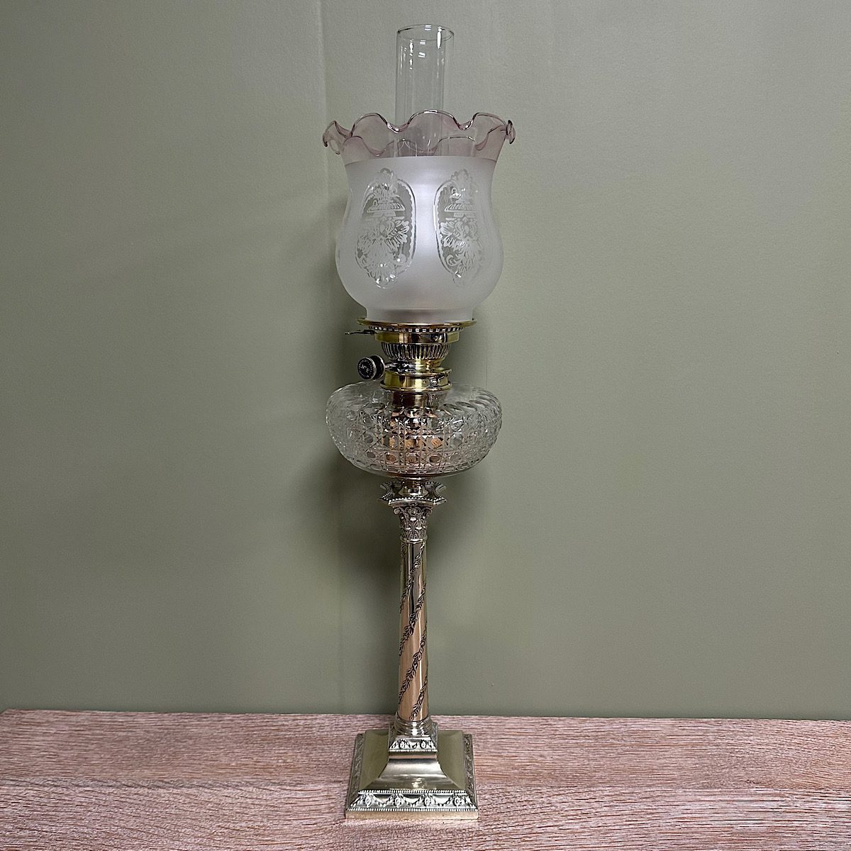 Stunning Large Silver Plated Antique Victorian Oil Lamp - Antiques World